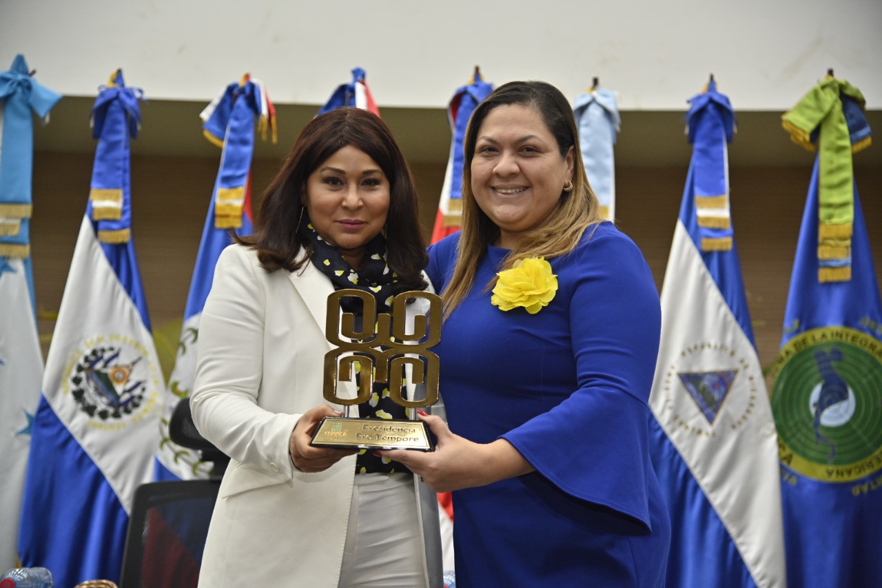 Ministra de la Mujer, Mayra Jiménez asume la Presidencia Pro Tempore ...